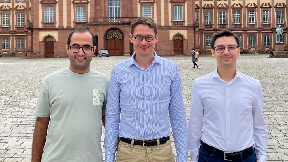 Welcoming new members | Fakultät für Betriebswirtschaftslehre | Universität Mannheim